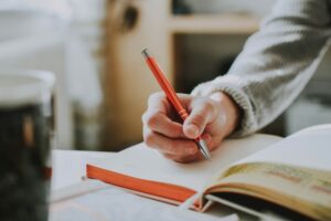 What is a Website Title? Definition and How-To-Write Guide - Newt Labs